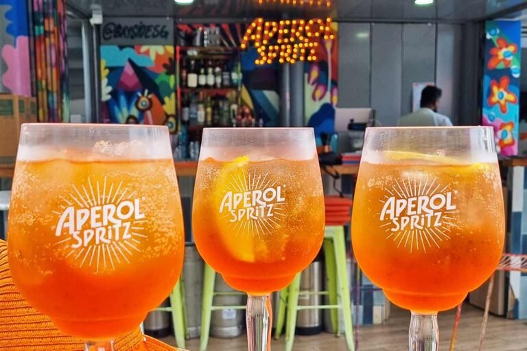 Aperol Bar Hire - Aperol Spritz Event Hire for all Occasions